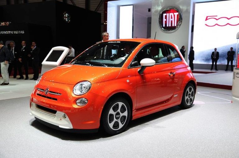 フィアット500のEV！電気自動車『500e チンクエチェント・イー』は次期フィアットの最新型？ | cinquecentista